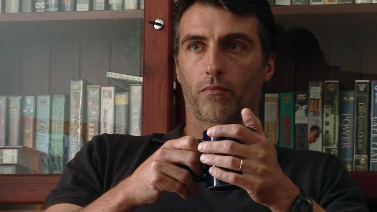 Episode 2 – Addiction (Season 1, Episode 2) - Apple TV (AU)