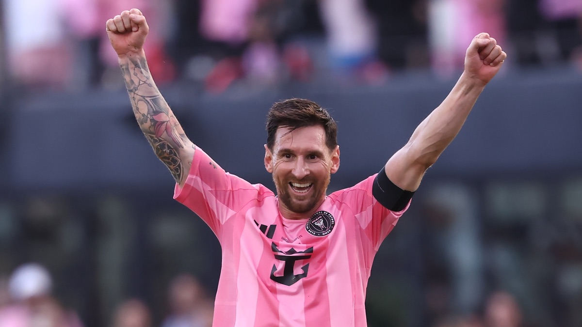 ‎Messi Wins MLS MVP - MLS Awards (Series 3, Episode 9) - Apple TV (SI)