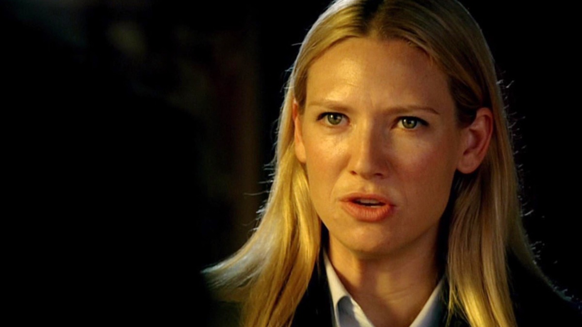 ‎Moment opóźnienia — Fringe: Na granicy światów (sezon 2, odcinek 4 ...