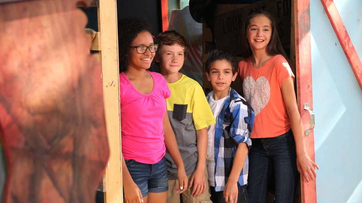 The Outsiders Club - Apple TV