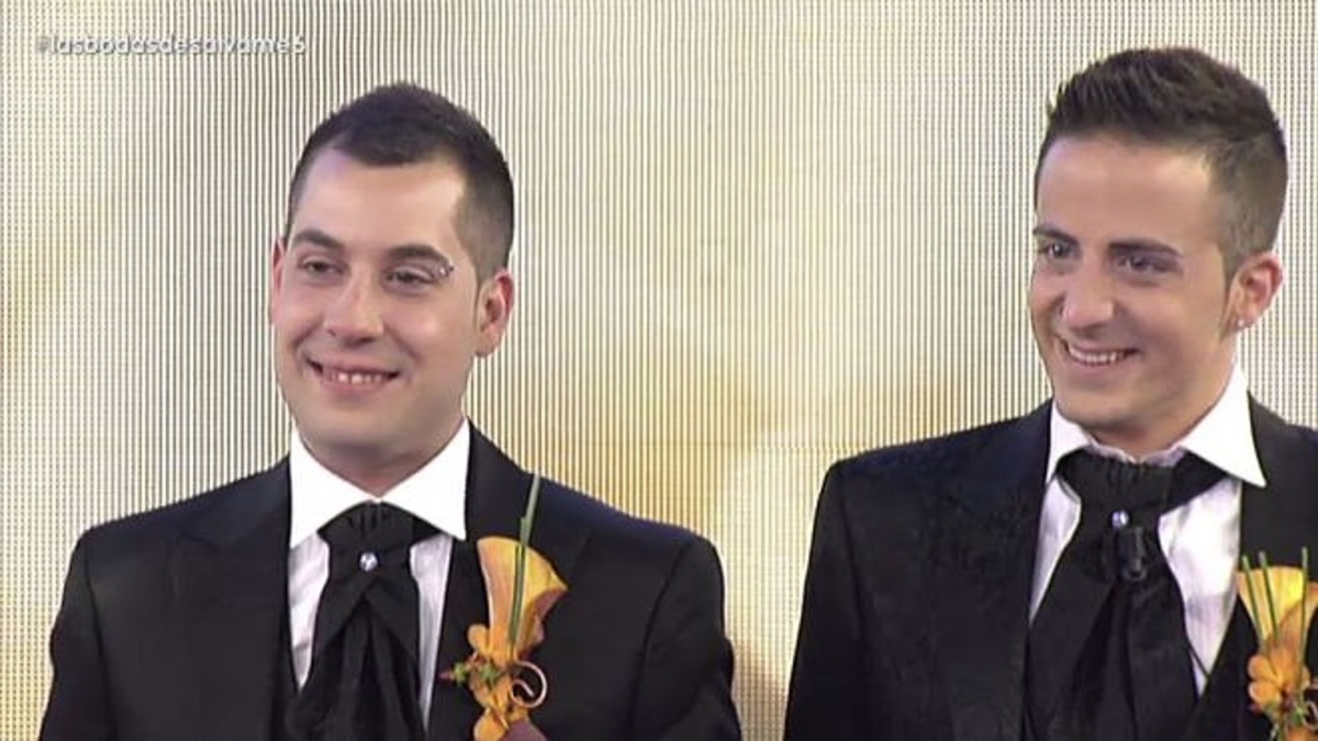 ‎La boda de Nacho y Ricardo - Las bodas de Sálvame (Temporada 1, Episodio 6) - Apple TV (ES)