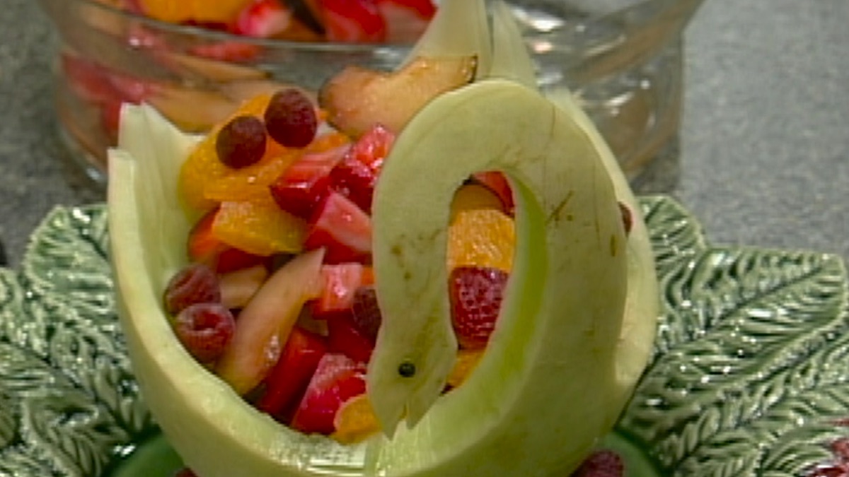 ‎Fruit & Vegetable Decoration – The Complete Pépin (Season 1, Episode 9 ...