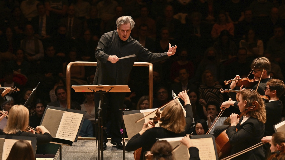 Pappano conducts Liszt & Strauss - Apple TV