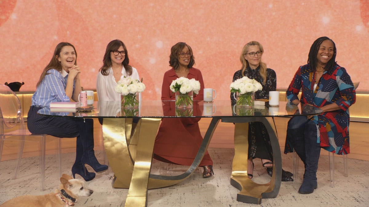 A Little Bit Extra: Bare is Beautiful Roundtable Edition with Gillian ...