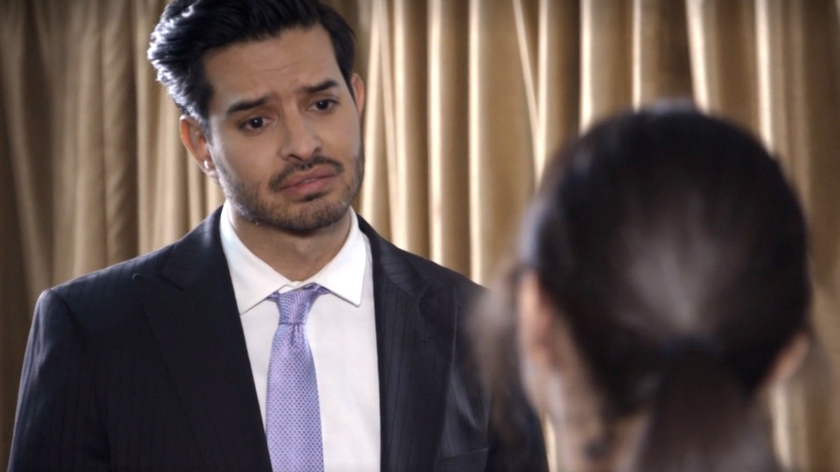 La niña más fea del mundo' - La Rosa de Guadalupe (temporada 11 ...