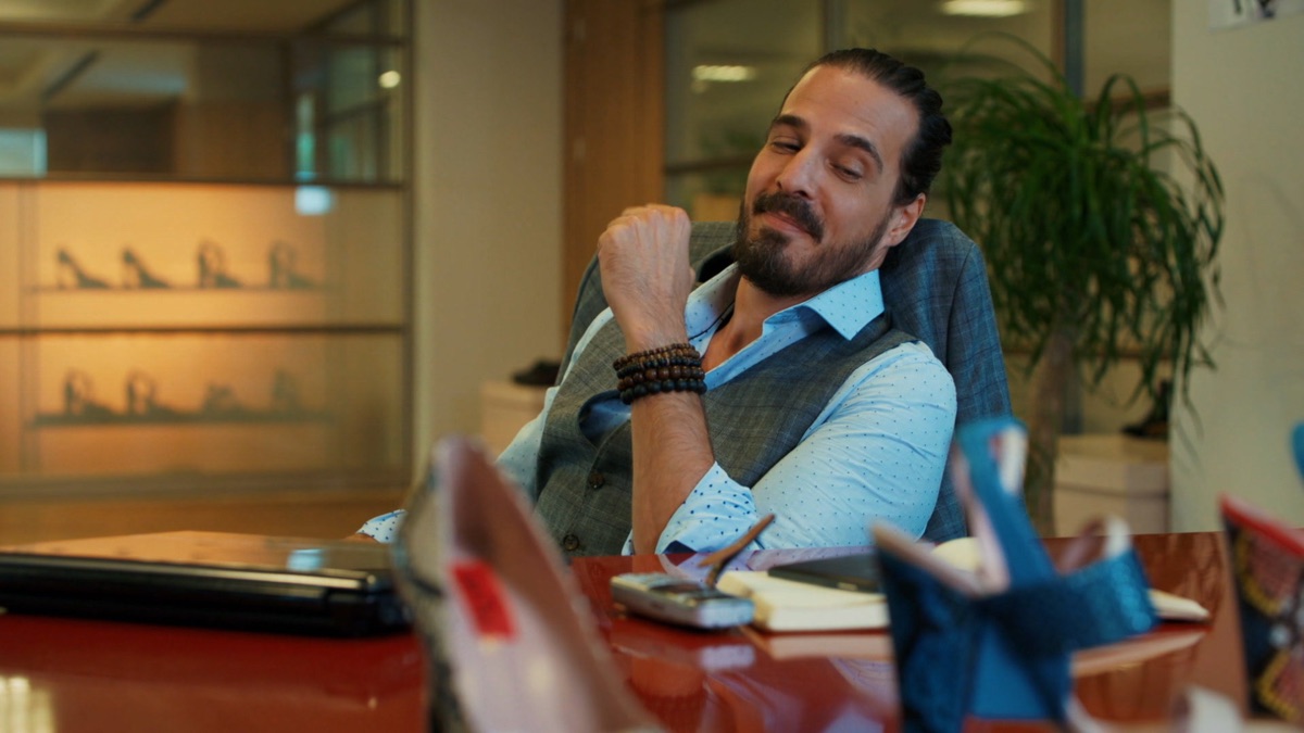 Episode 45 - Love For Rent (Season 1, Episode 45) - Apple TV