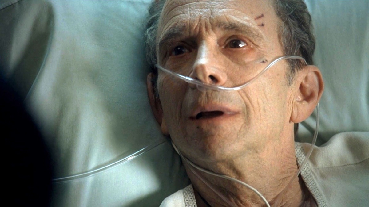 Informed Consent - House (Season 3, Episode 3) - Apple TV