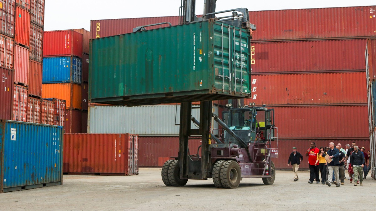 Container Wars - Apple TV