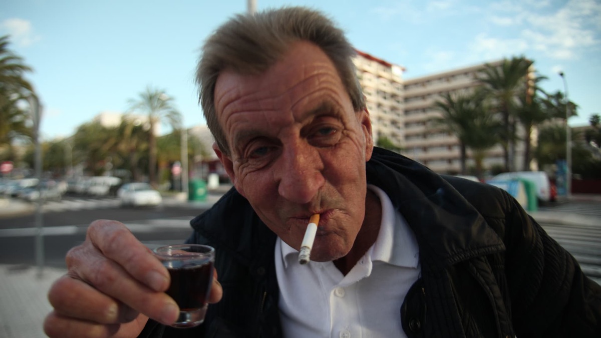 Growing Old Disgracefully - Apple TV (AU)