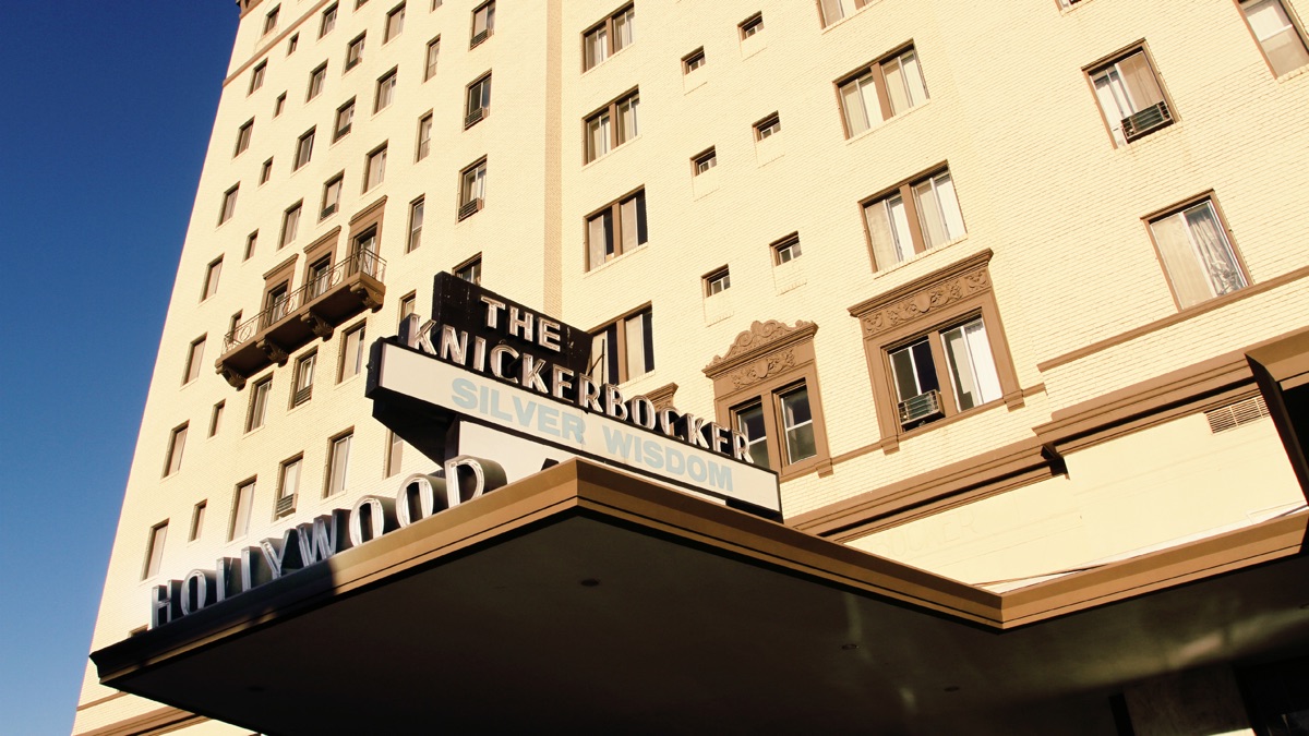 Sharon Tate Ghost - Ghost Adventures (Series 11, Episode 1) - Apple TV (PL)