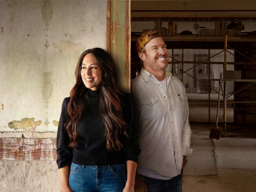 Fixer Upper: The Hotel - Apple TV