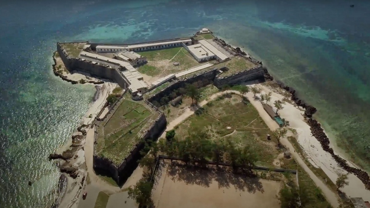 Slavery and Suffering - History Of Africa (Season 2, Episode 7) - Apple TV