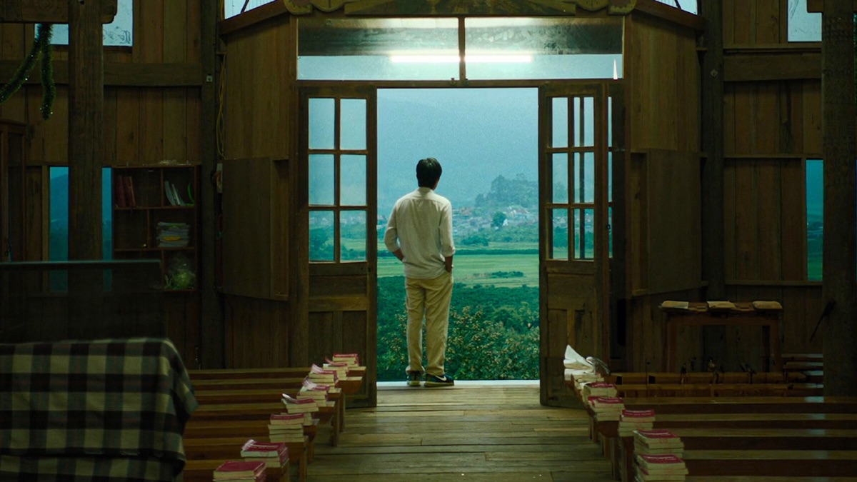 Inside the Yellow Cocoon Shell - Apple TV